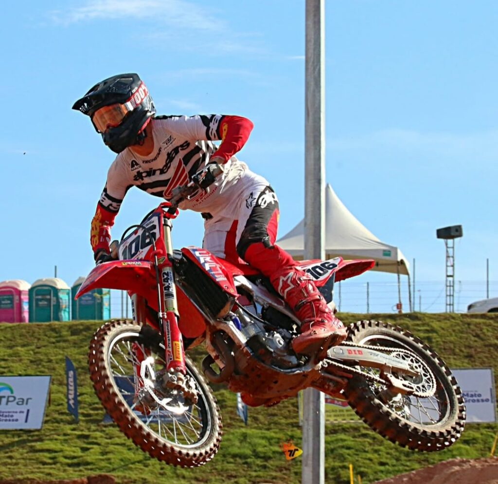 Honda Racing sai de Cuiabá (MT) com a liderança das duas principais ...